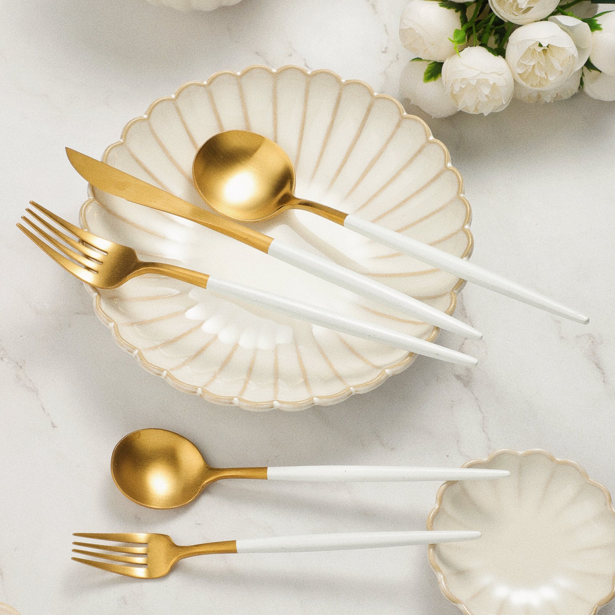 Aiko Dinnerware + Flatware Set Bundle